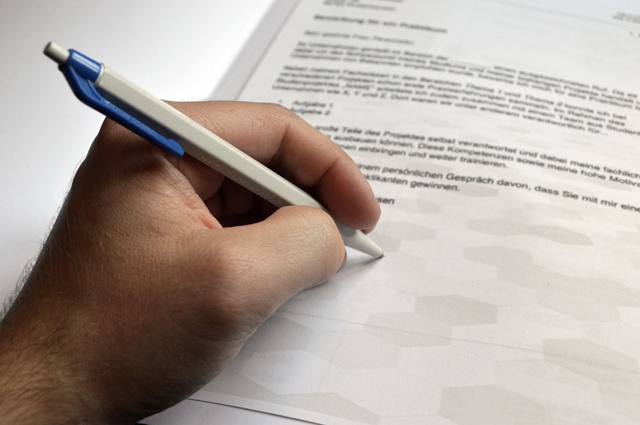 Jak Skutecznie Napisać Podanie o Podwyżkę? Przykłady, Wskazówki i PDF ...
